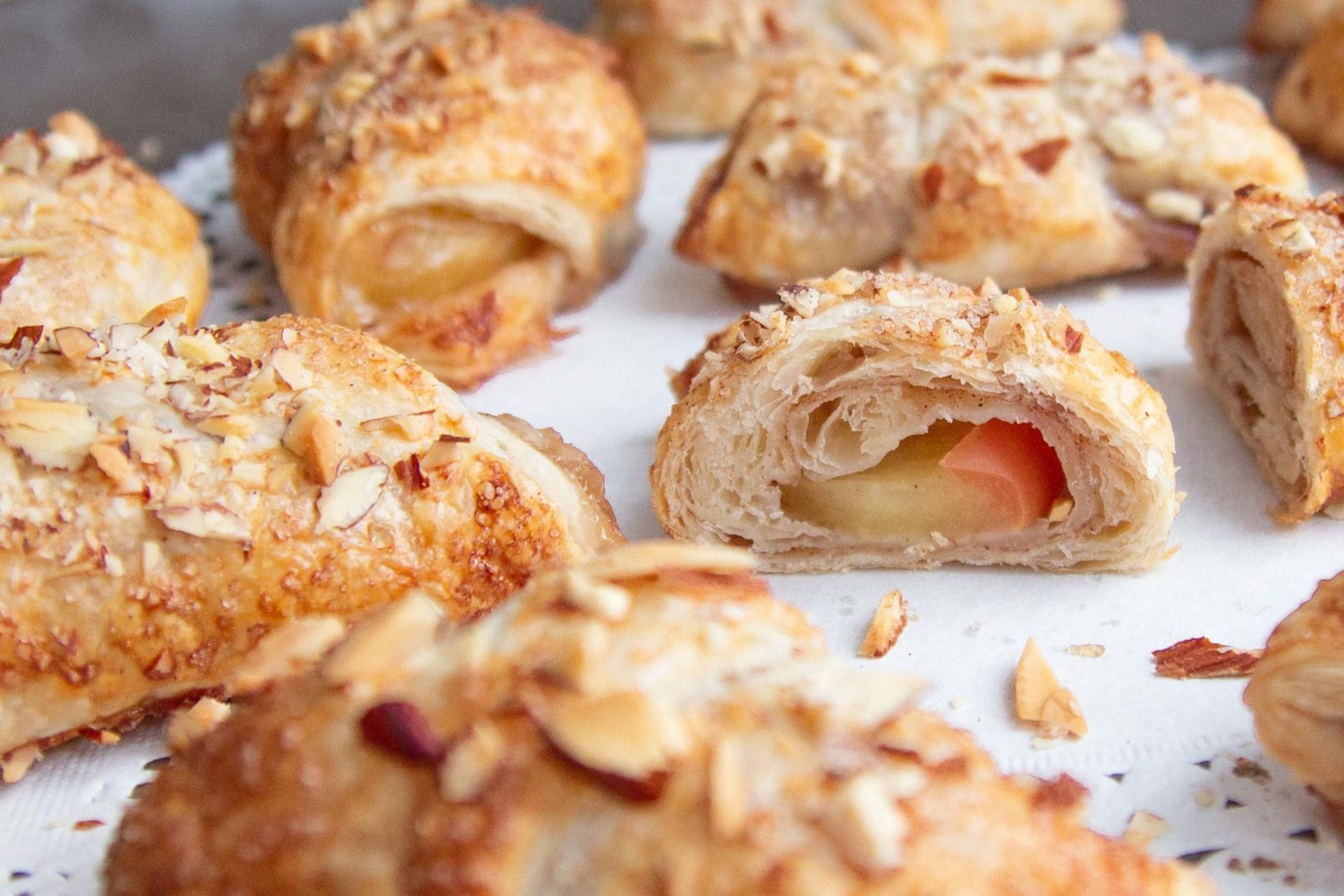 Easy, homemade apple horns with cinnamon sugar